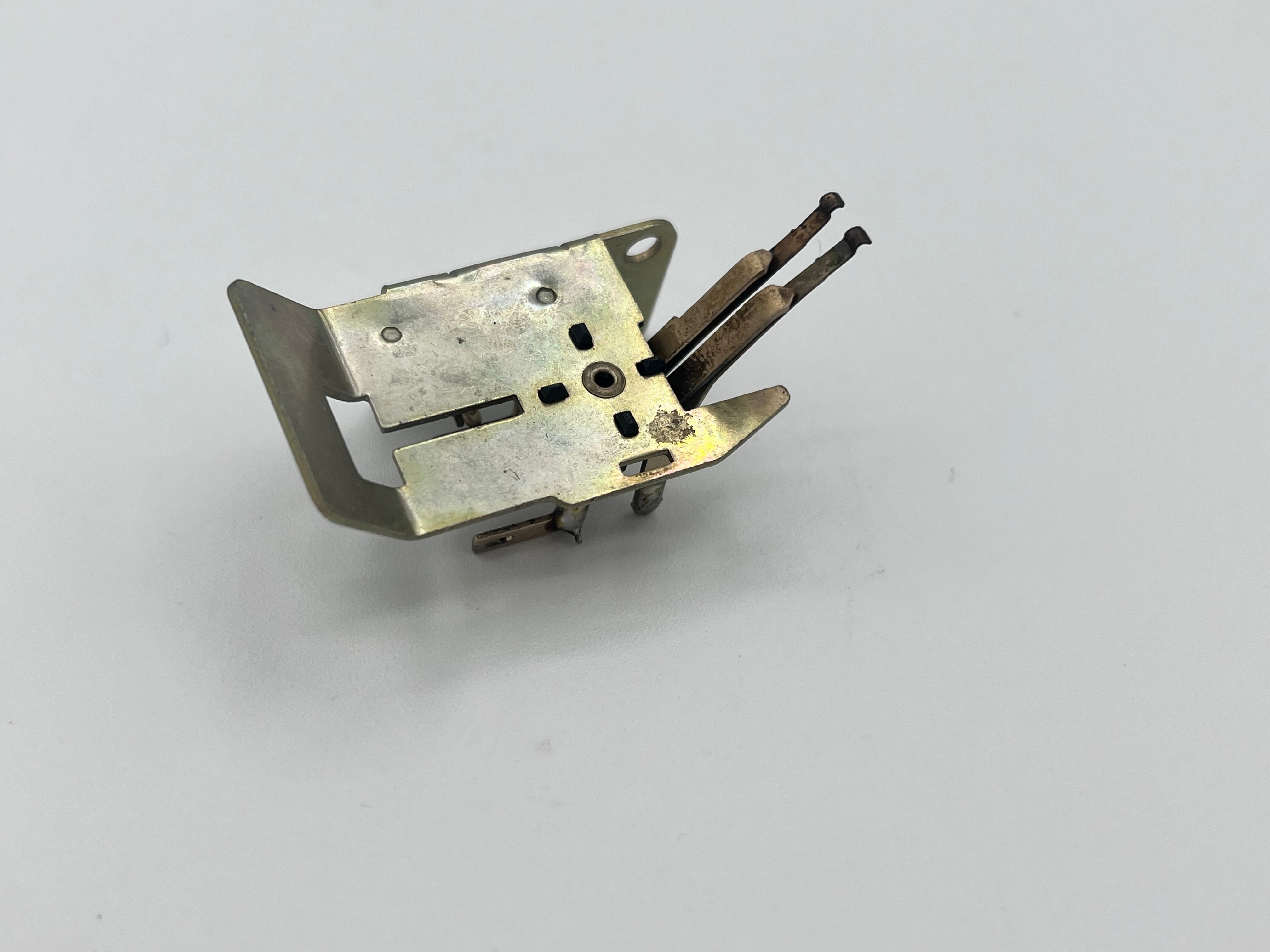 Muting Switch DUAL 1224 – Hifi Turn